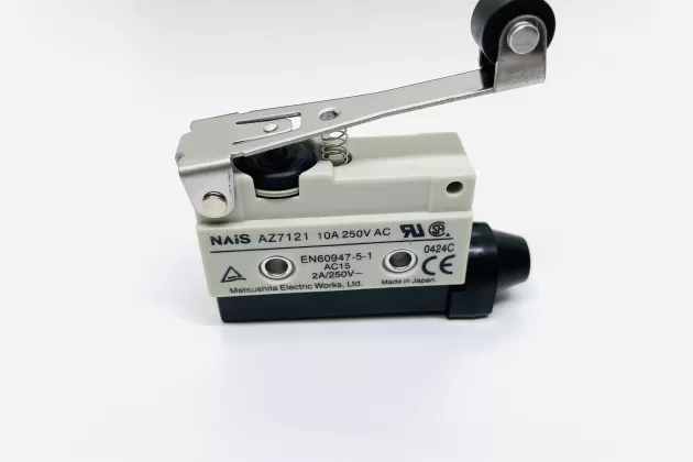 Công Tắc Hành Trình NAIS AZ7121